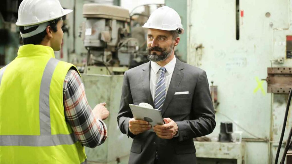 Fundamentals of How is IoT Used in Manufacturing - 4i Platform blog